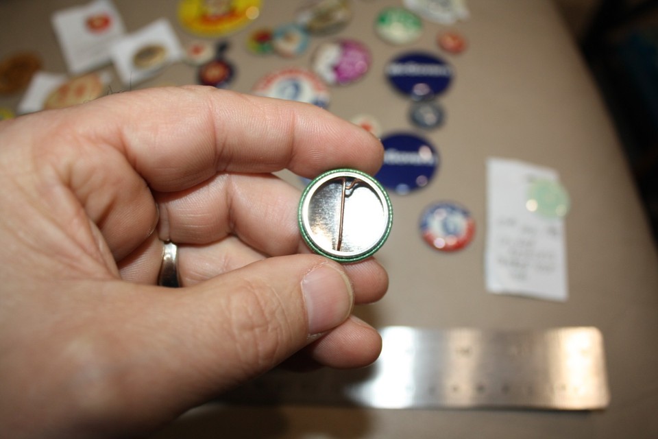 lot of political and advertising buttons and pins No Reserve McGovern ...