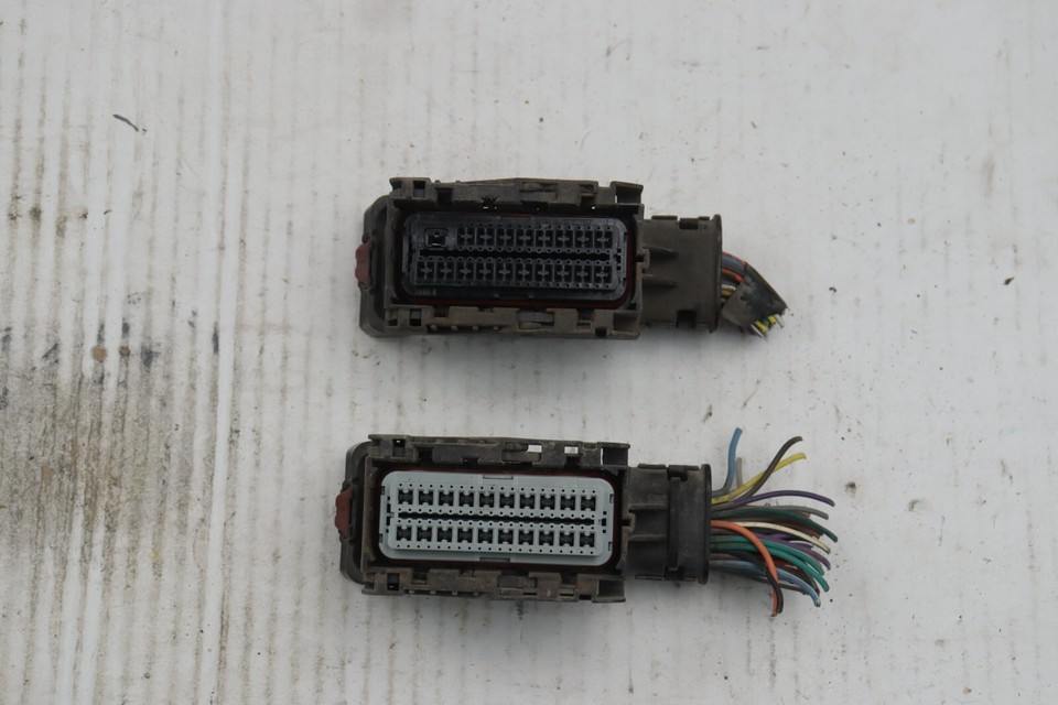 07-13 GM Truck Silverado Tahoe Engine Computer ECU ECM PCM E38 Plug ...