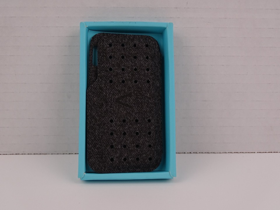 AliveCor KardiaMobile Carry Pod Mobile Personal EKG Magnetic Closure ...