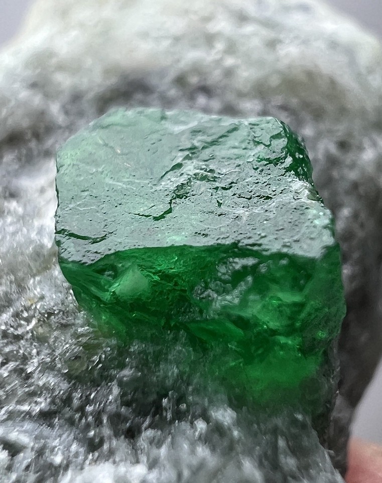50 CT. Highest Quality Transparent Emerald Crystal On From @PAK | eBay