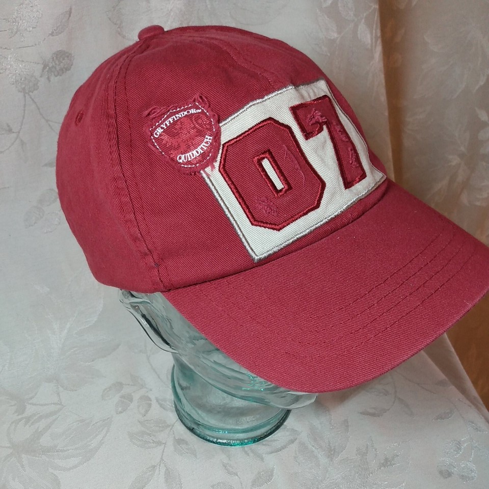 Universal Studios Harry Potter Gryffindor Quidditch 07 Red Hat Cap faux ...