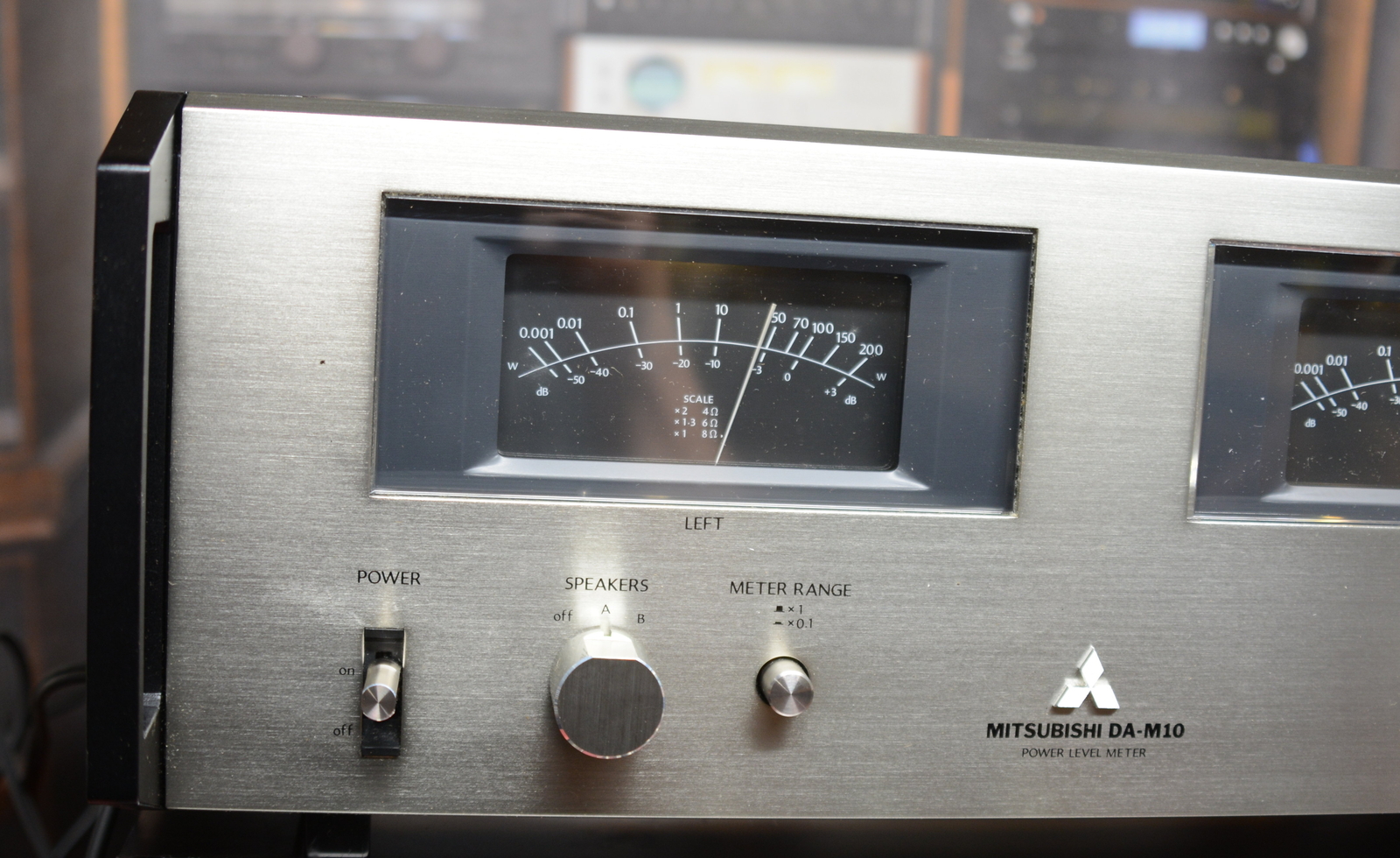 Mitsubishi DA-M10 power level meter in original box with speaker ...