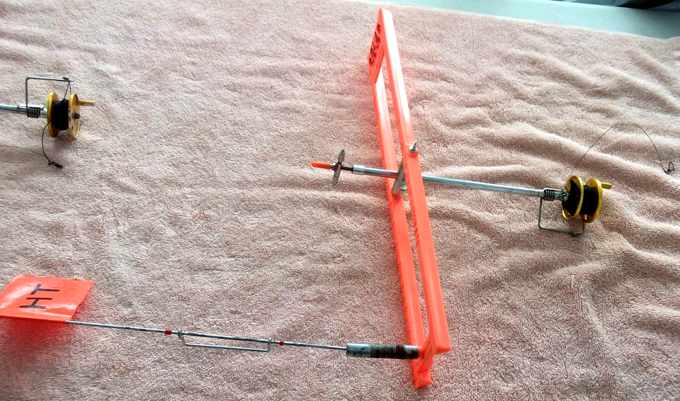 AS IS 2 The Original POLAR TIP UP ICE FISHING Plastic Orange Spool ...