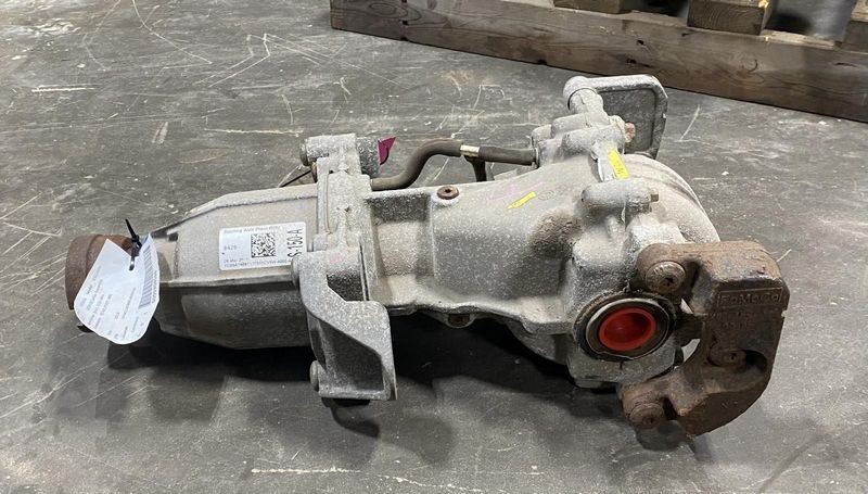 2013-2016 Ford Escape Rear Differential Carrier Assembly 3.51 Ratio S ...