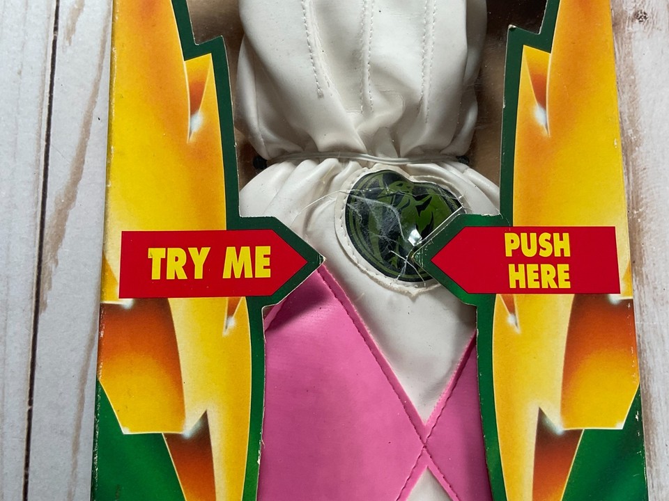 Bandai Mighty Morphin Power Rangers Gloves: Pink Ranger 1994 Sound ...
