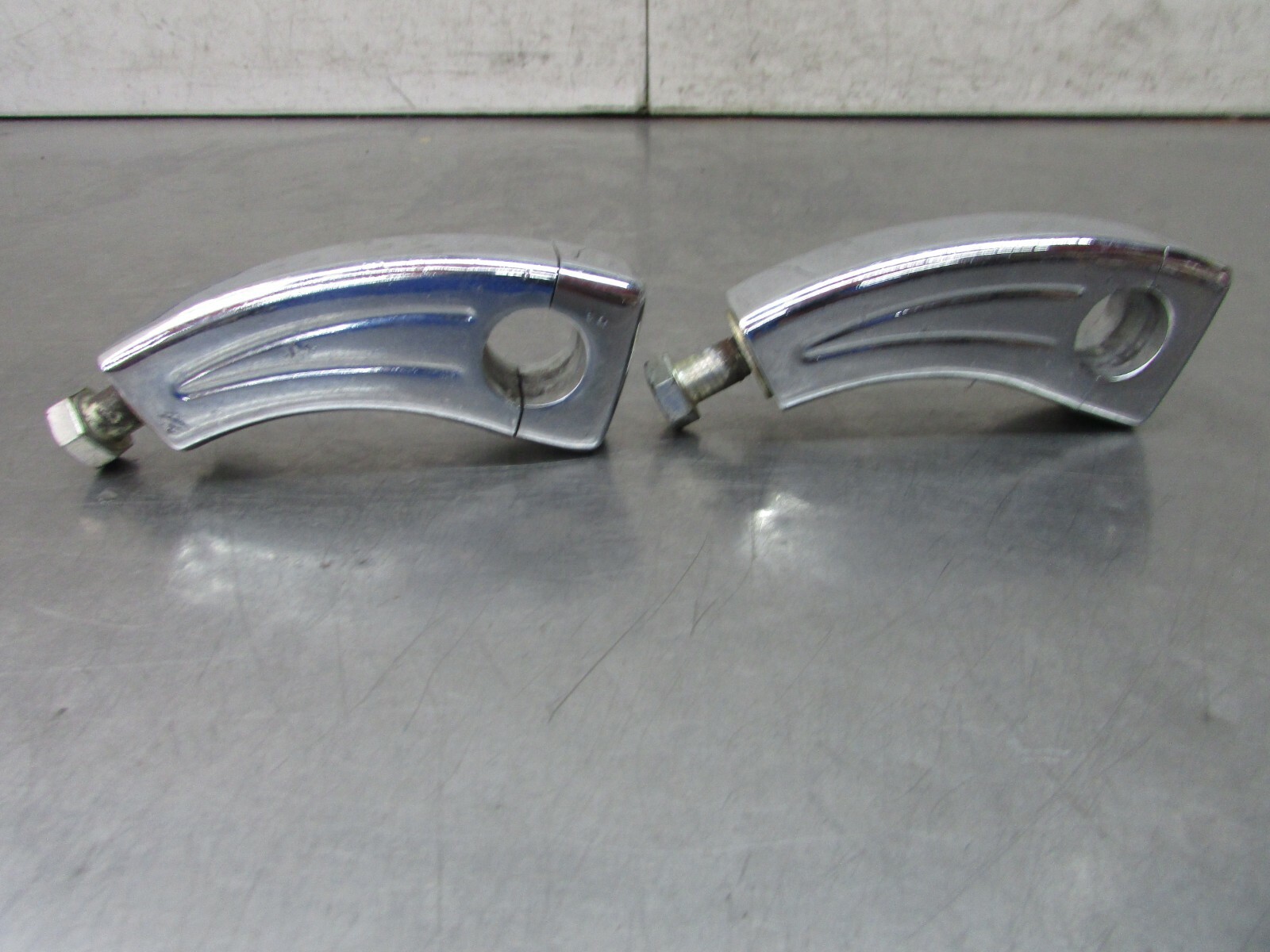 366 H HONDA VTX 1800 R2 2006 AFTERMARKET HANDLEBAR HANDLE BAR RISER ...