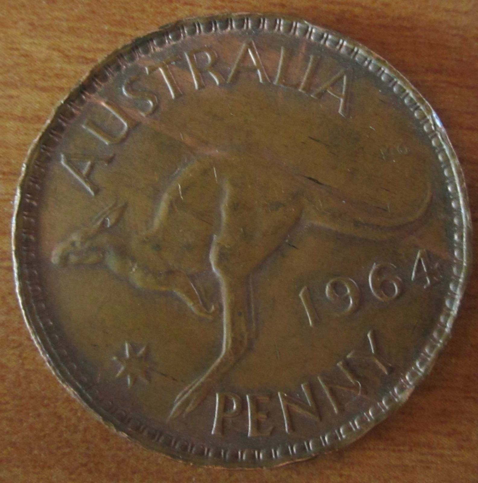 1964 Australia 1d One Penny ** ERROR CRENULATED EDGE ** #1064 =SUPER ...