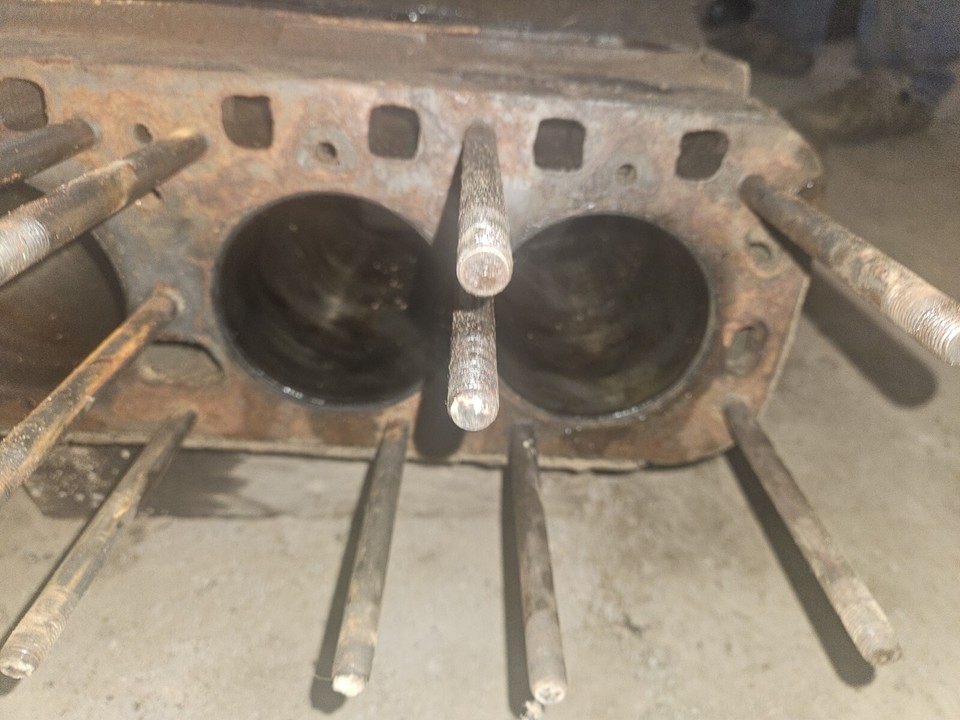 Farmall Super M SM SMTA MTA C264 Tractor 356980R2 original IH engine ...