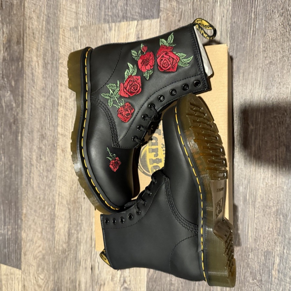 Doc Dr Martens Vonda Mono Shoes Womens Embroidered Flower Combat Boots ...