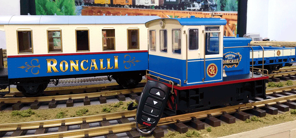 Piko #37154 Circus Roncalli R/C Starter Set Battery Powered (G-Scale ...