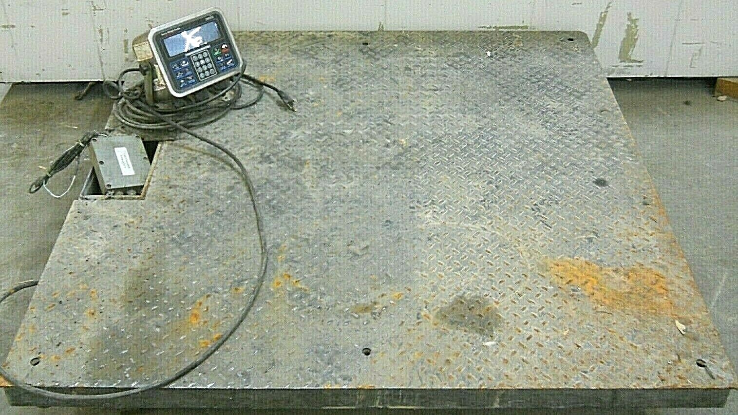 AVERY WEIGH-TRONIX ZM303 IP69K, W/ 4' X 4' FLOOR LOAD CELL, 5000 LB ...