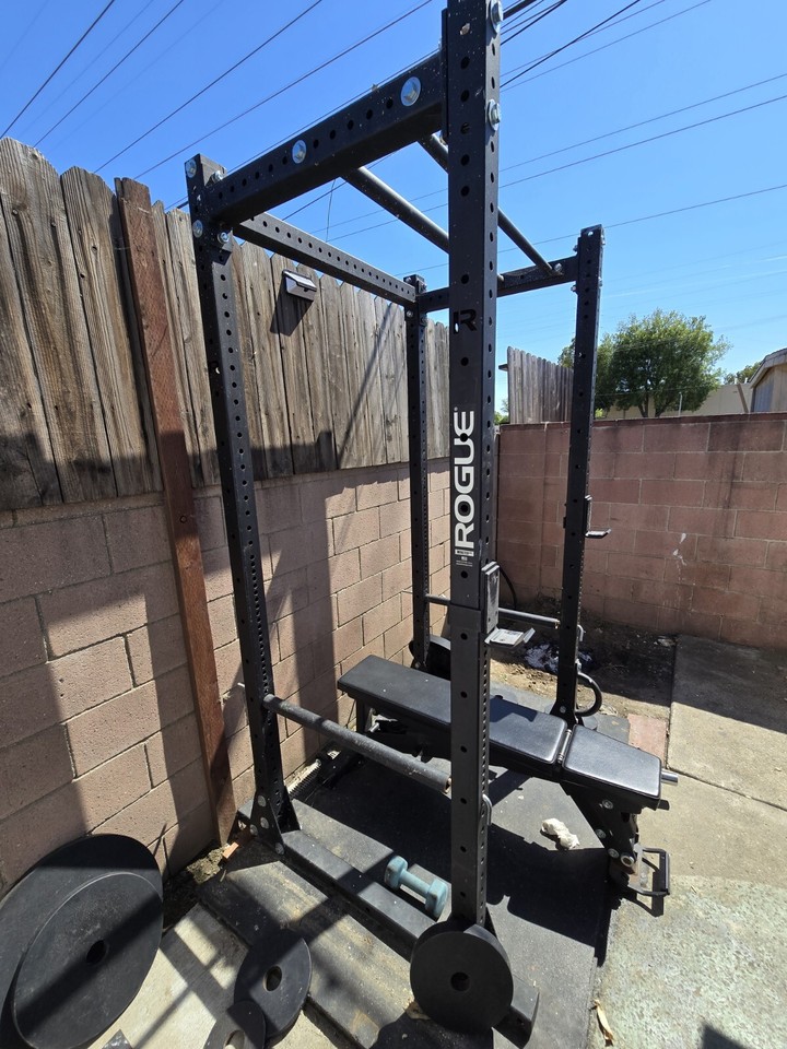 Rogue RML-390F Flat Foot Monster Lite Rack + Rogue Adjustable Bench 2.0 ...
