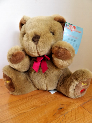 NWT VINTAGE TEDDY WARM HEART BROWN BEAR STUFFED ANIMAL PLUSH TOY HEAT ...