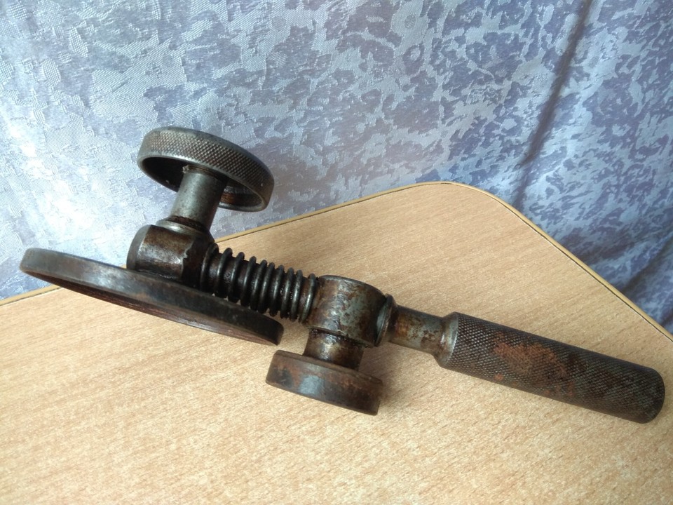 RETRO old ANTIQUE VINTAGE Collectible tool Crimp wrench for caps hand ...