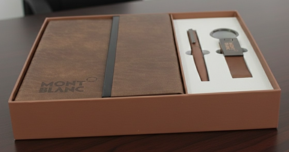 Montblanc Brown Body Ballpoint Pen| Black Ink | Key Ring With Notebook ...