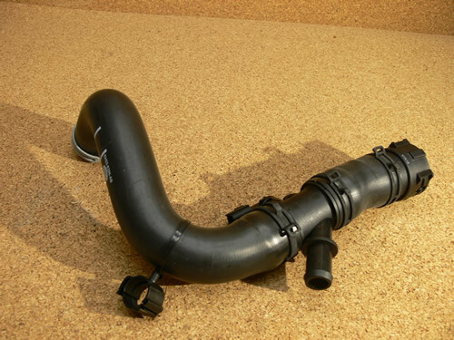 GENUINE LAND ROVER RADIATOR BOTTOM HOSE LR4 3.0L SC V6 LR050855 NEW | eBay