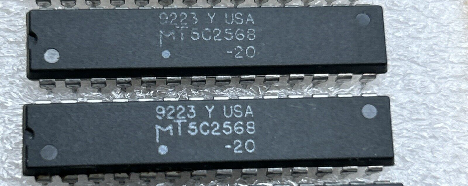 QTY-2 Micron MT5C2568-20 28-PIN DIP SRAM 256k cache memory chips 32x8 ...