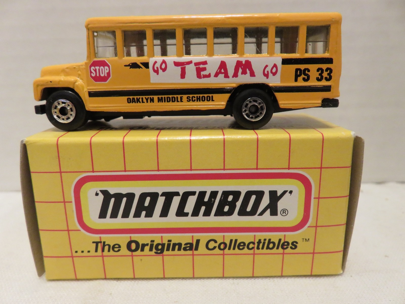 1993 Matchbox Original MB47 School Bus Go Team Go Oaklyn Middle School ...