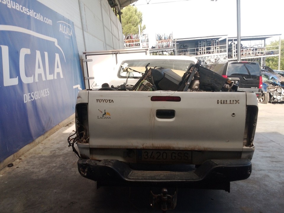 770100K011 SENSORE DI LIVELLO DEL CARBURANTE / 1148000 PER TOYOTA HILUX ...