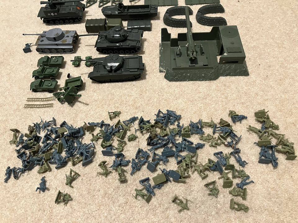 Airfix Vintage HO/OO 1/72 Scale - WW2 Germans and British Commandos ...