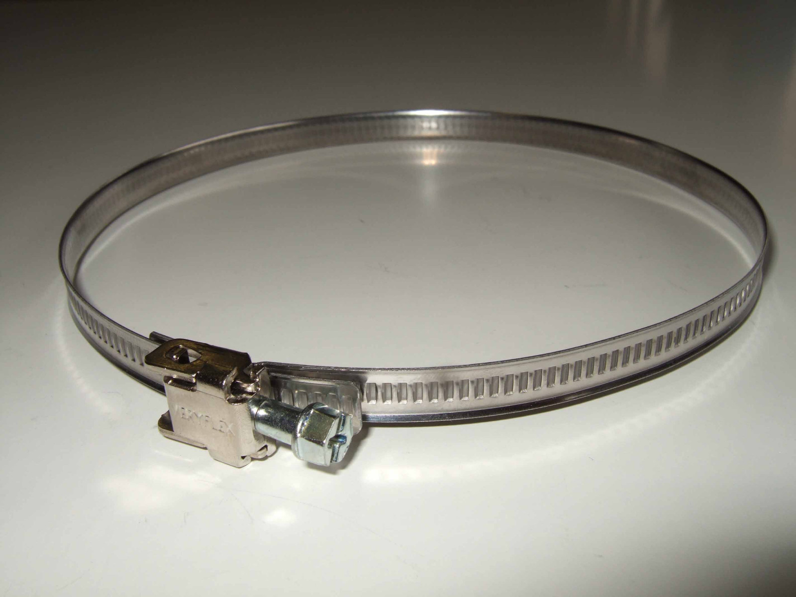 Spannschelle Edelstahl Schlauchschelle Spannbereich 60 - 135 / 215 ...