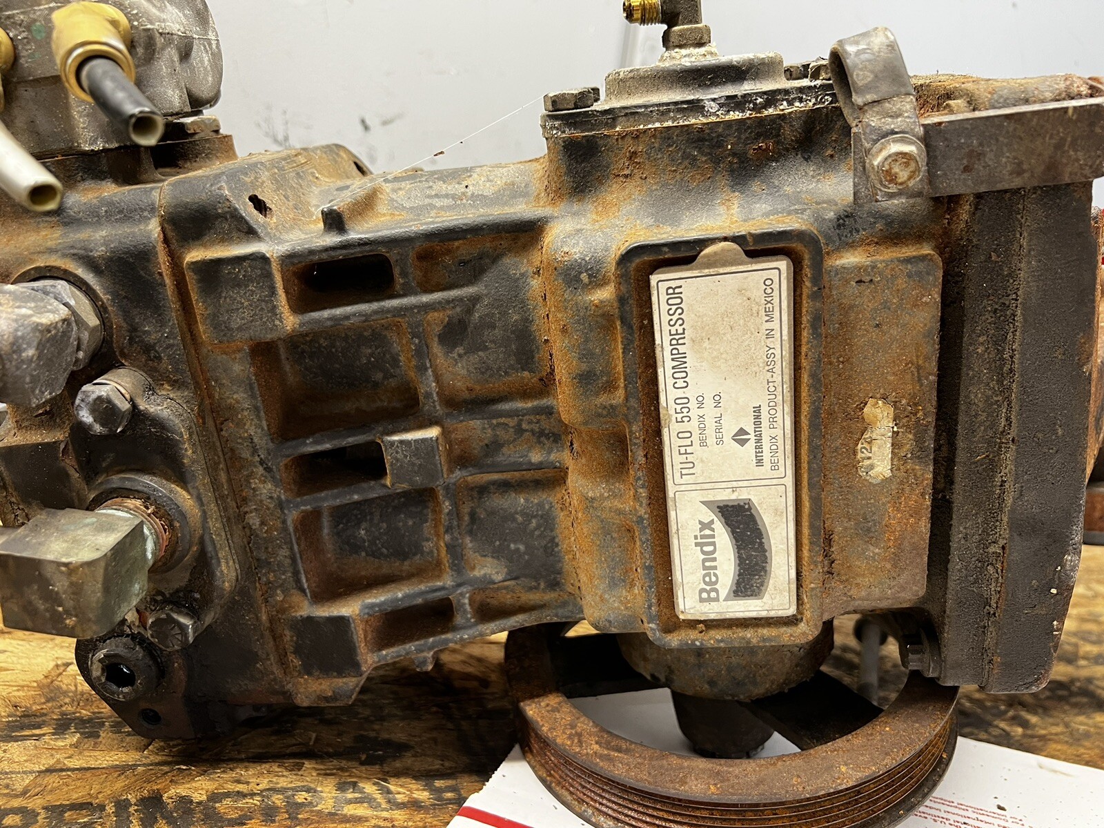 Bendix Tu-Flo 550 Air Compressor 5018275 Maxxforce7 Navistar ...