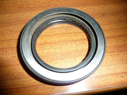 FORD TRANSIT HUB SEALS 6143629 LISTED USED BUT NEW | eBay UK