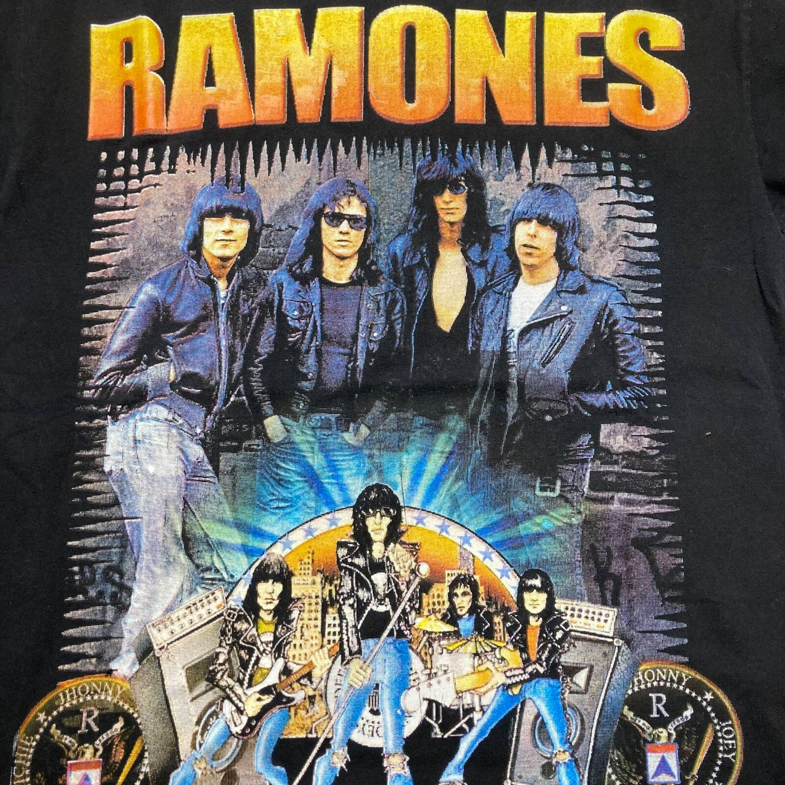 Vintage LATE 90S RAMONES Mexican Bootleg Band Shirt XL - Gem