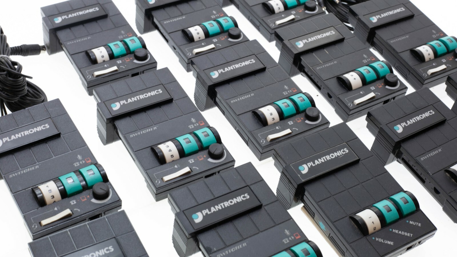 [Lot of 13] Plantronics Switcher MX10 Amplifier Units with 5 Audio ...