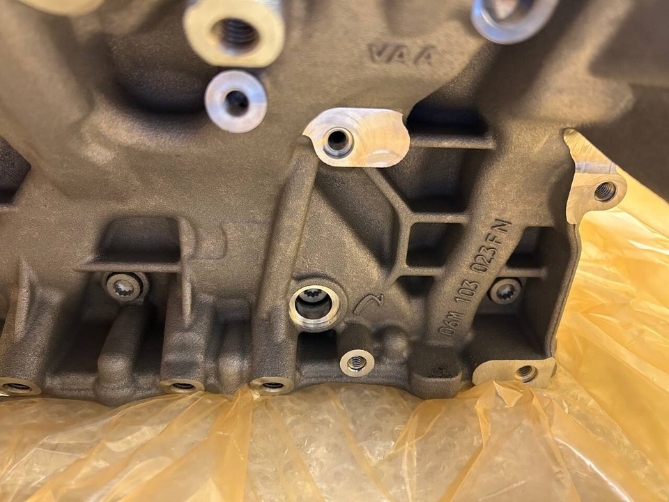 OEM AUDI PORSCHE VW 3.0L TFSI SHORT BLOCK CRANKCASE NEW! 06M103023FN ...