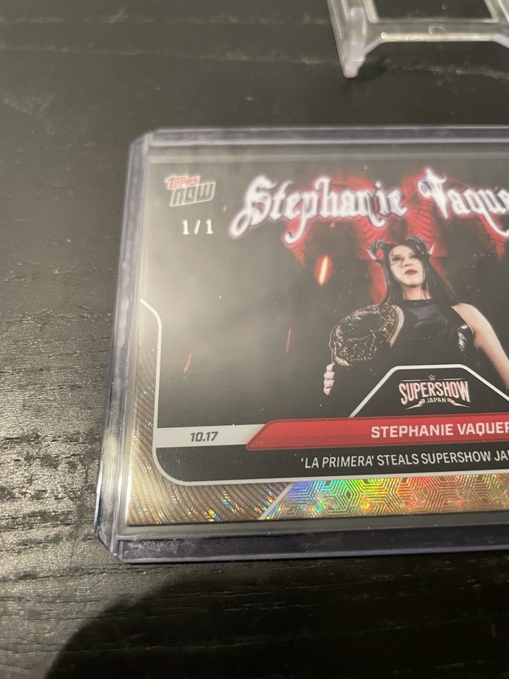 Stephanie Vaquer 2025 Topps Now WWE #112 La Primera Tokyo Foilfractor 1 ...
