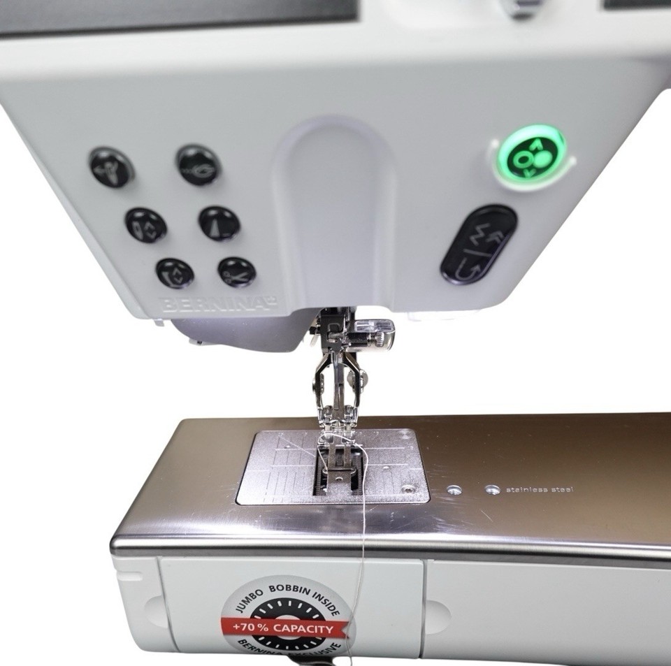Bernina 820 Computerized Sewing Machine NO PEDAL Tested Good | eBay