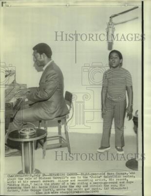 1970 Press Photo Actor-Singer Marc Copage & Father John Copage in ...