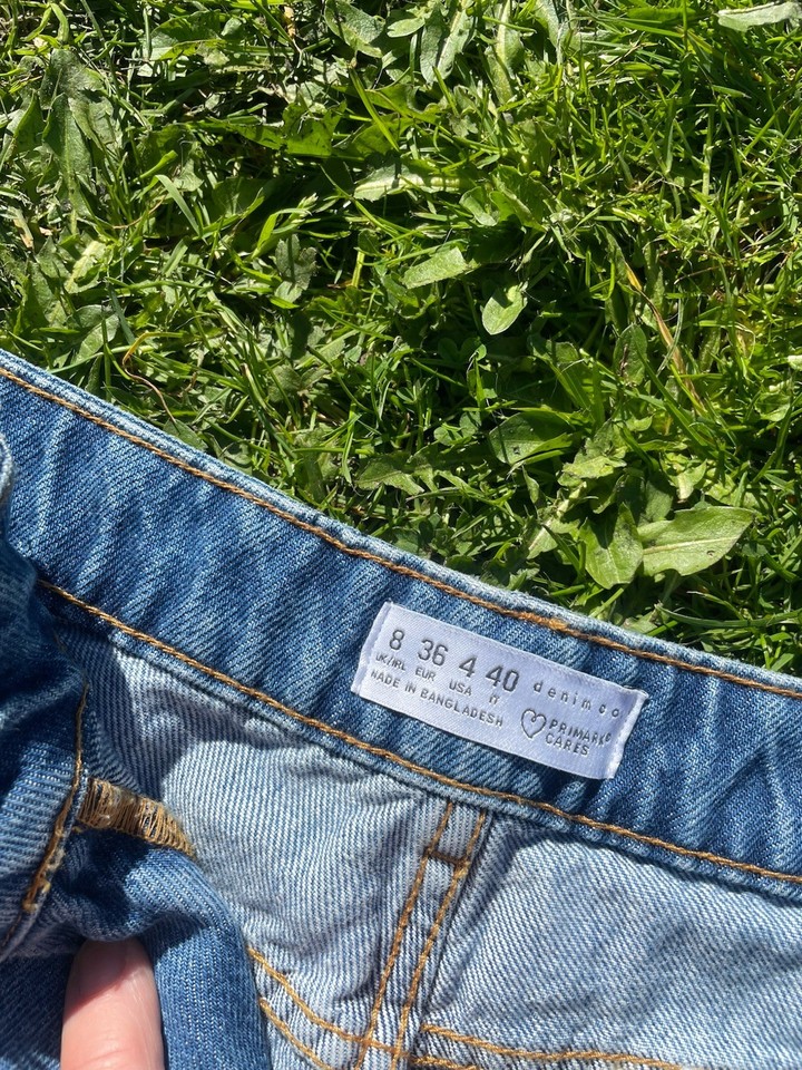 Girls Primark Denim Shorts. Sz 8. 5 Pockets. Distressed Look. Excellent ...