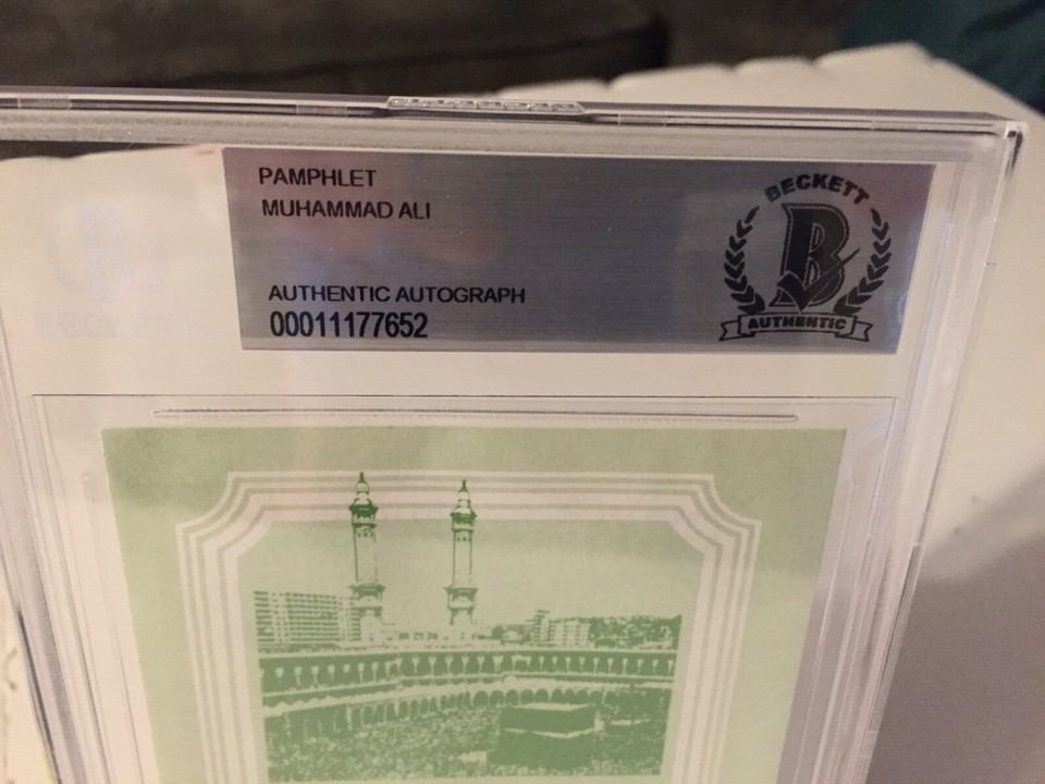 Muhammad Ali-DECEASED- Signed Rare Pamphlet - Encapsulated Pamphlet ...