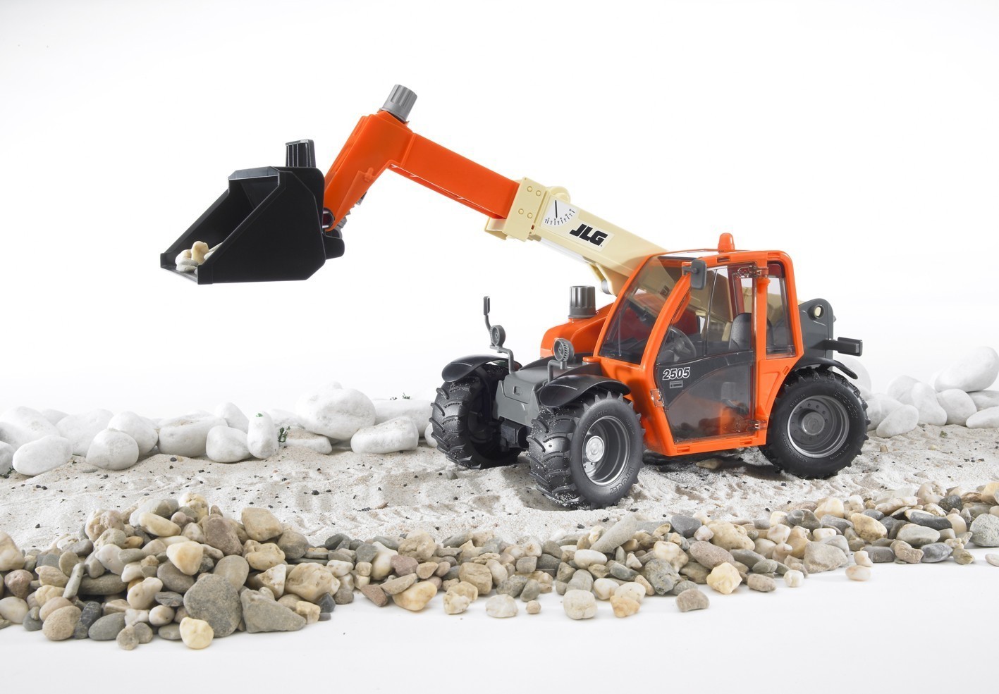 Bruder 02140 - JLG 2505 Telescopic Loader Telehandler Scale 1:16 Made ...