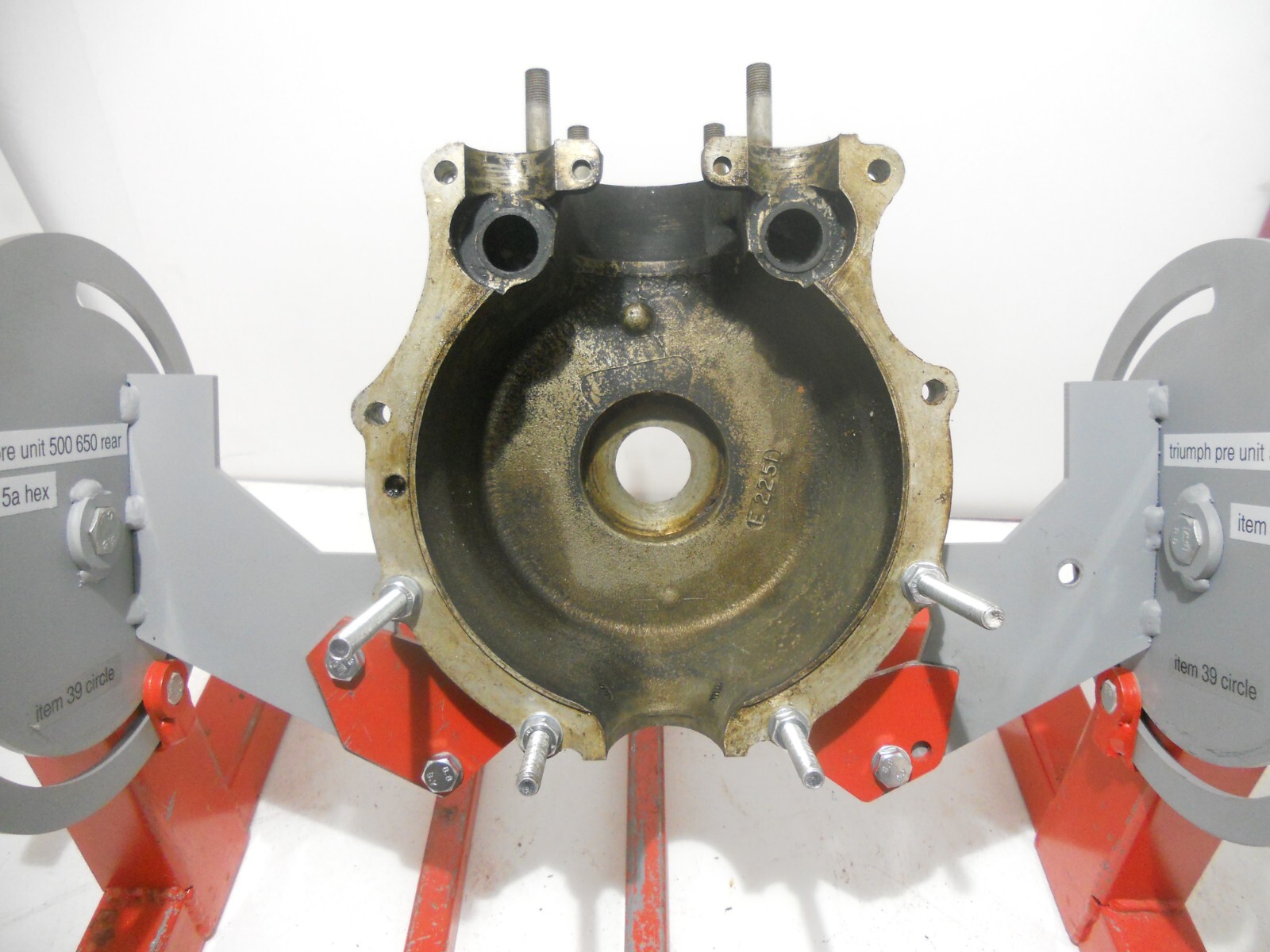 TRIUMPH PRE UNIT 350 ENGINE STAND | eBay UK