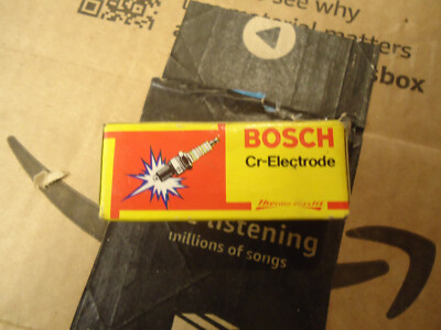 Bosch WS8E Spark Plug Replaces Champion CJ8, 7543 | eBay