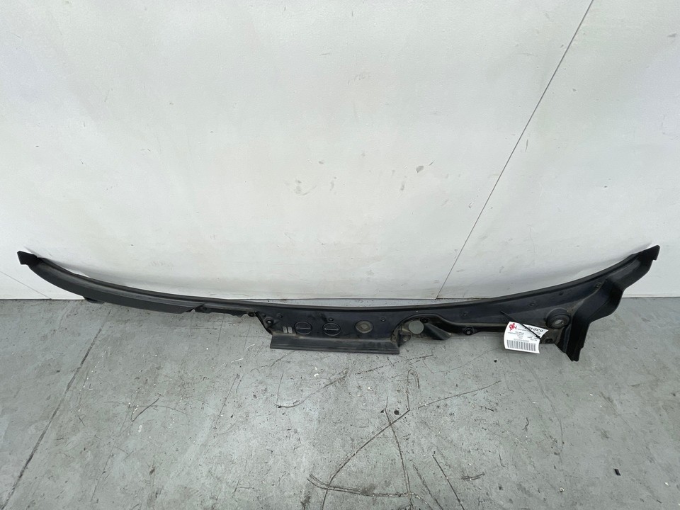 2012-2019 BMW 640I FRONT WINDSHIELD WIPER COWL COVER TRIM PANEL ...