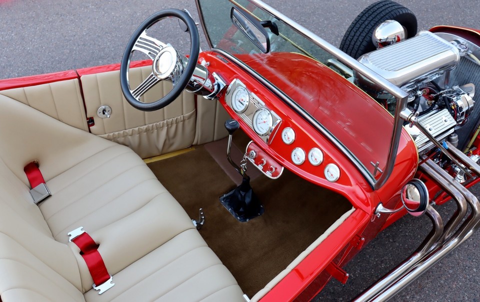 1927 Ford Roadster Model T V8 350 Chevy , A 1932 Grill T-Bucket Kit Car ...