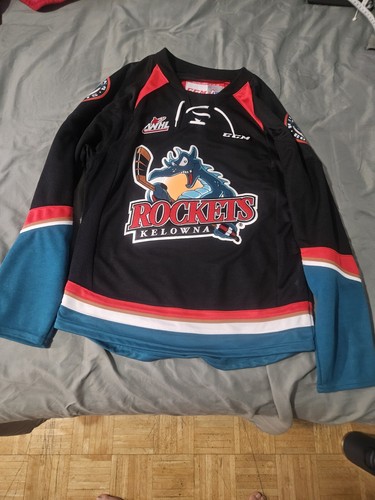 Kelowna Rockets CCM WHL Jersey Mens Small Black | eBay