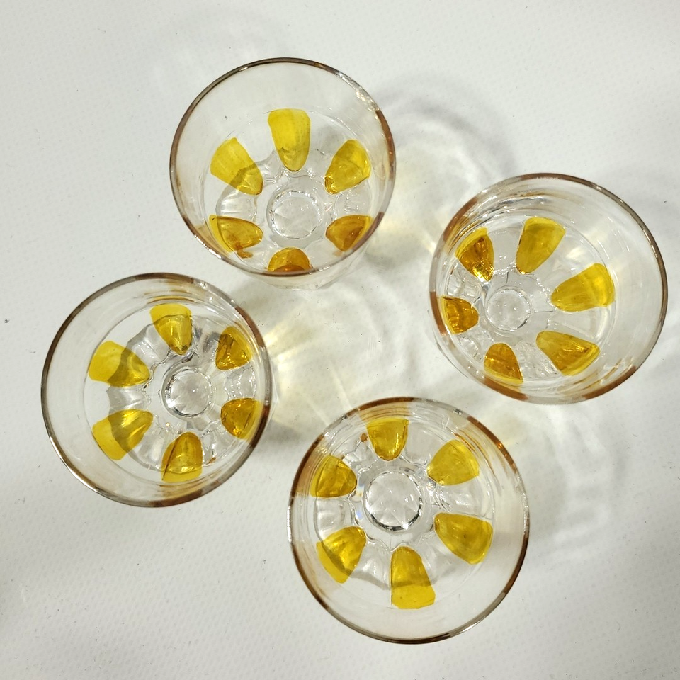 Vintage Bohemian Shell Shaped Amber & Clear Decanter w/ 4 Shot Glasses ...