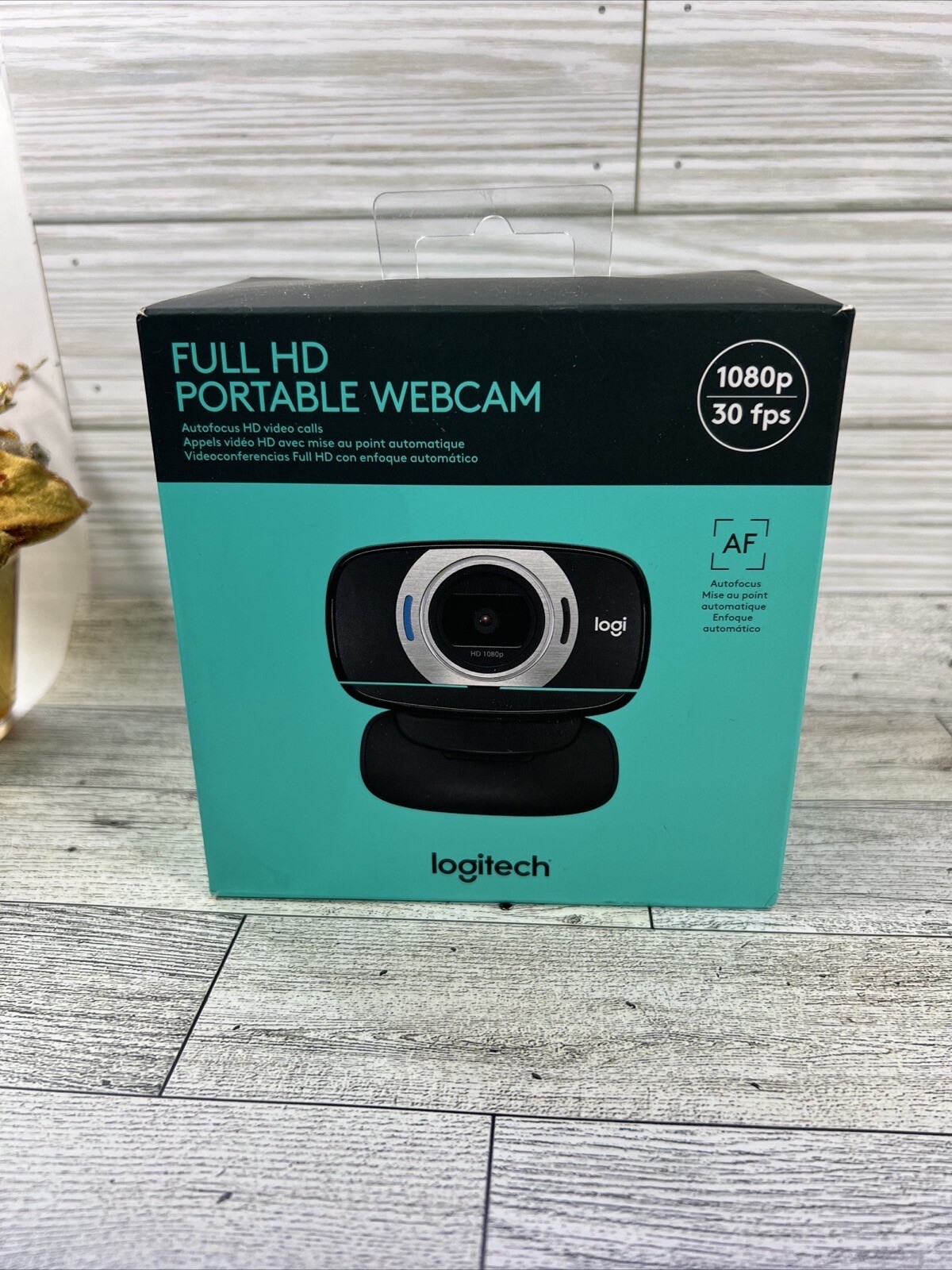 Webcam USB Portable 360 Rotating 720p Video AutoFocus Mic Logitech C525 ...