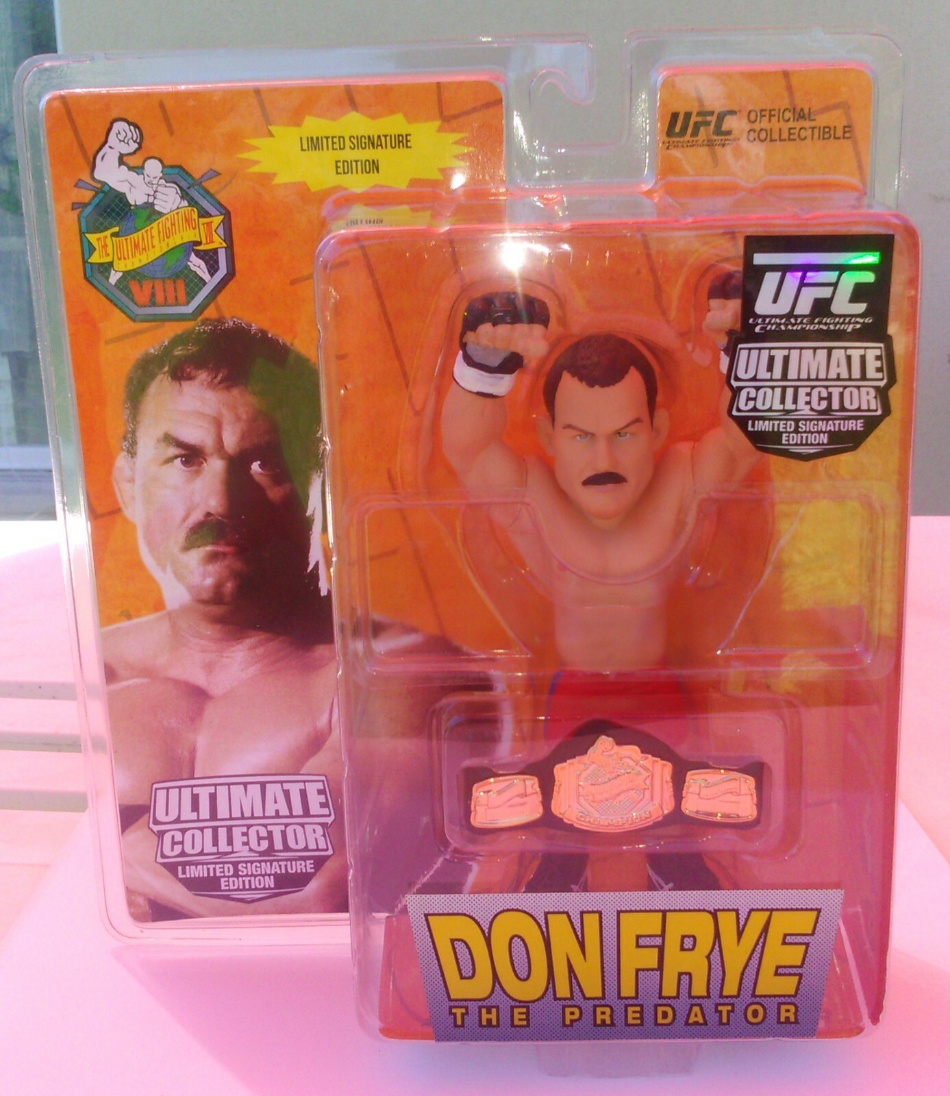 Figurine UFC Don Frye signature signed edition limité Round 5 figure ...