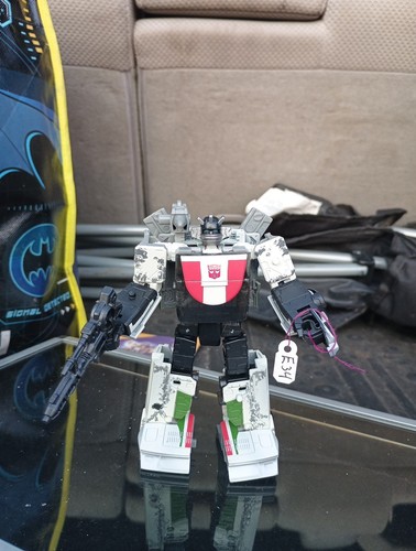 Netflix Transformers War for Cybertron Trilogy Siege Wheeljack Complete | eBay