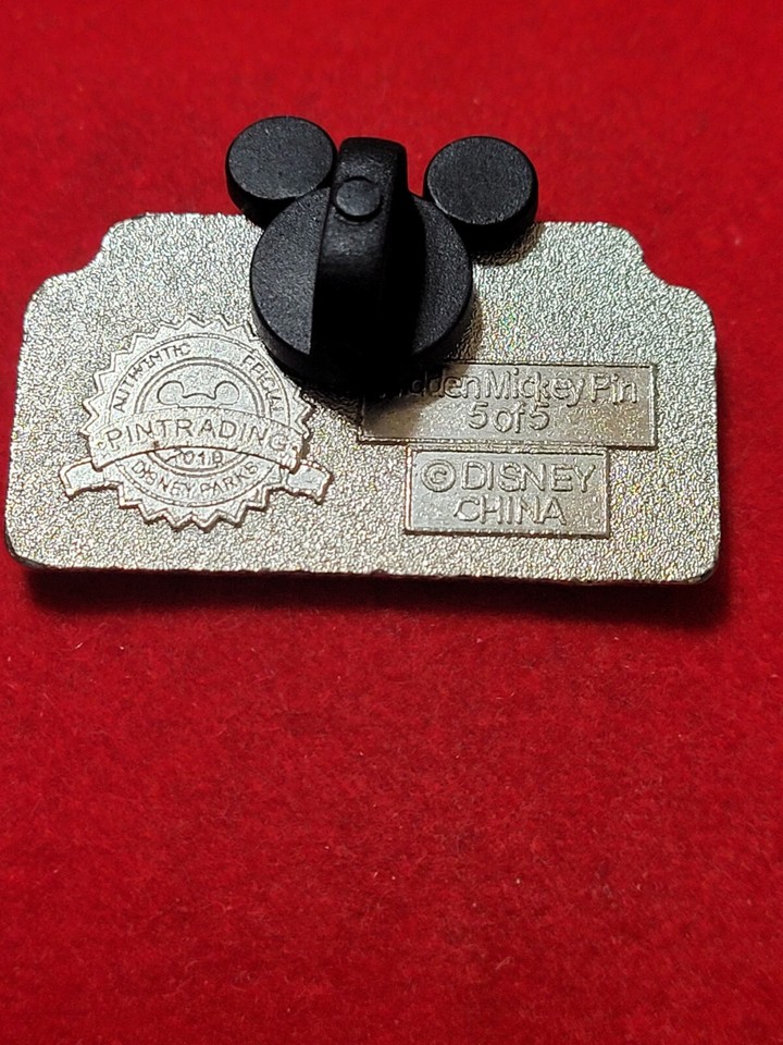 Disney Trading Pin, Hidden Mickey, Haunted Mansion, Tombstones Fish ...