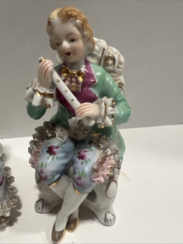 VTG Courting Colonial Couple Seated Figurines Victorian Lace Gold Guild ...