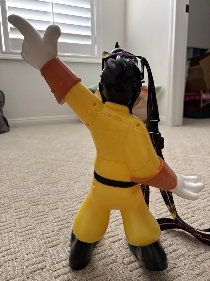 Goofy Movie Popcorn Bucket Disneyland 90's Nite Max Powerline Figure | eBay