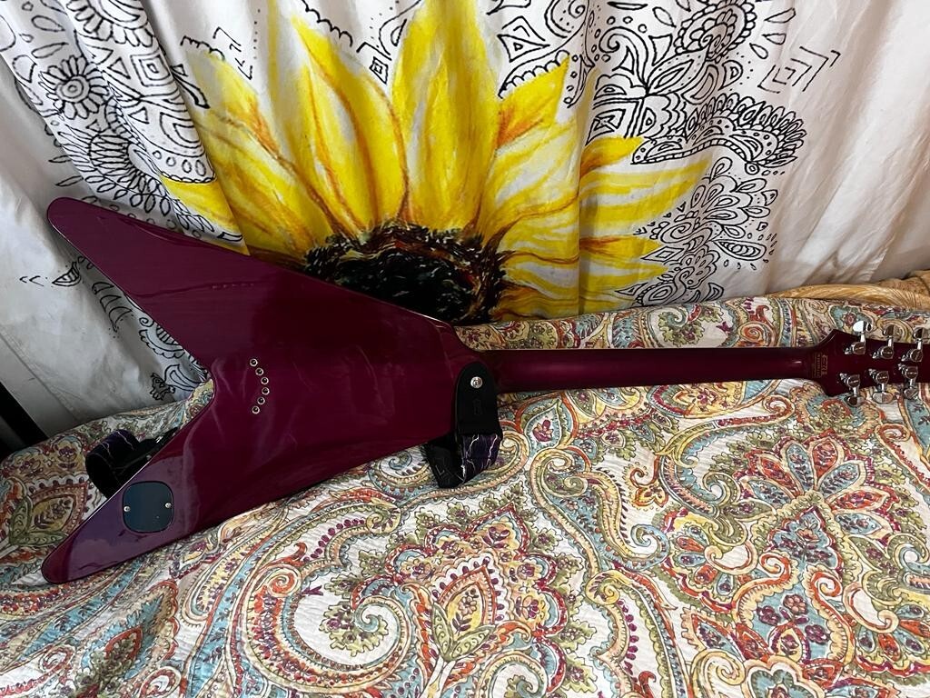 Schecter V-1 Custom Flying V Electric Guitar Trans Purple | eBay