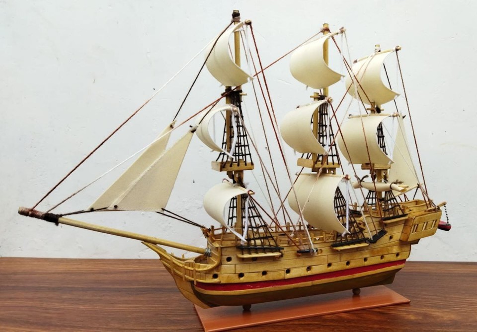 Wooden Boat Ship Diy Kit Model Toy Navy Gift Hot Sailing Assembly free ...